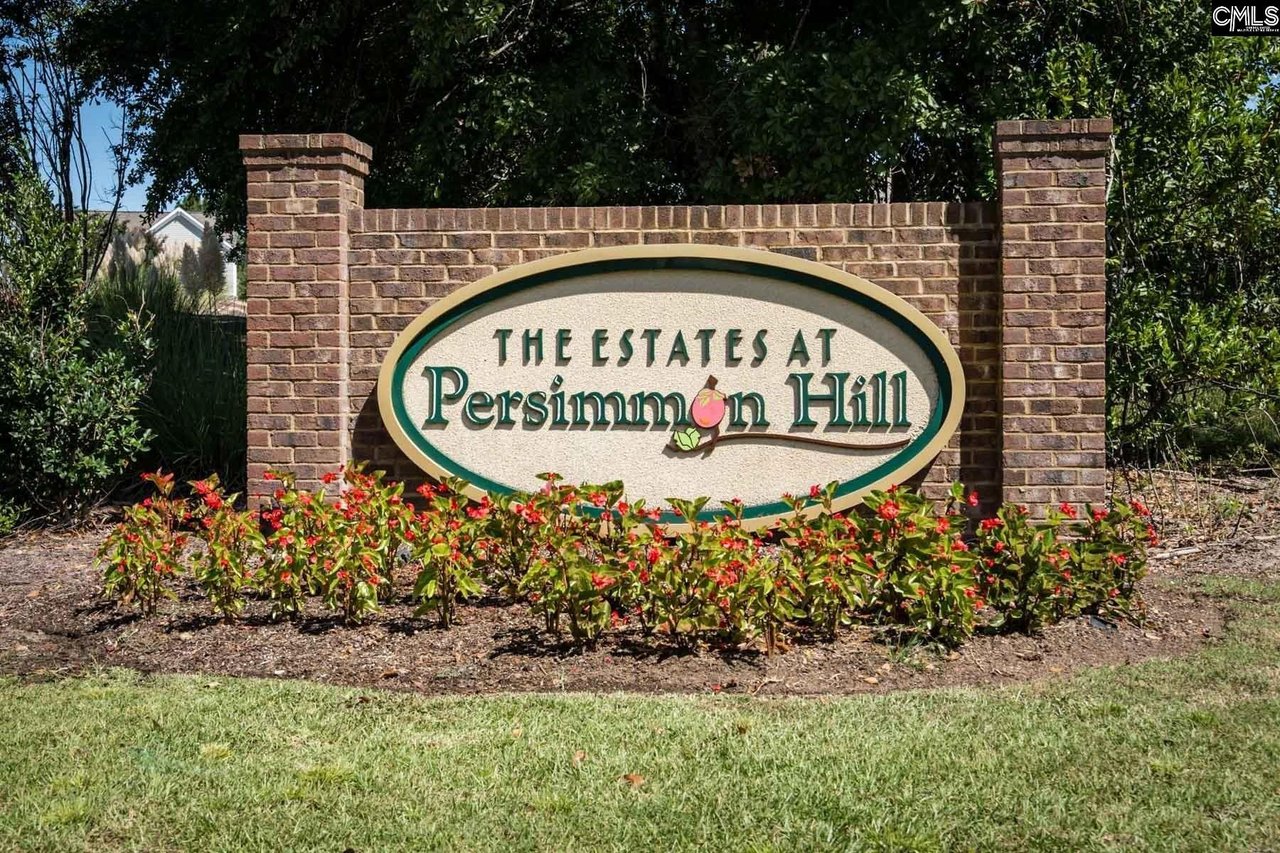 estatesatpersimmonhill.com